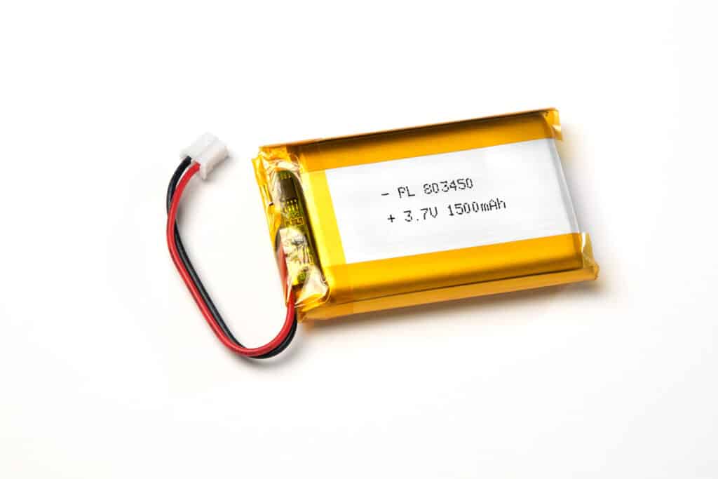 Lithium Ion vs Lithium Polymer Batteries - What's a Better Bet for Power?