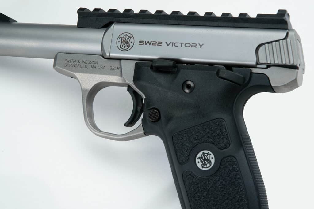 S&W Victory 22 Review - AmmoMan School of Guns Blog
